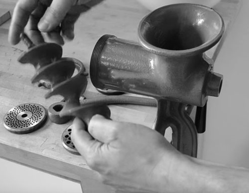 How to Put a Hand Meat Grinder Together – Grind IT